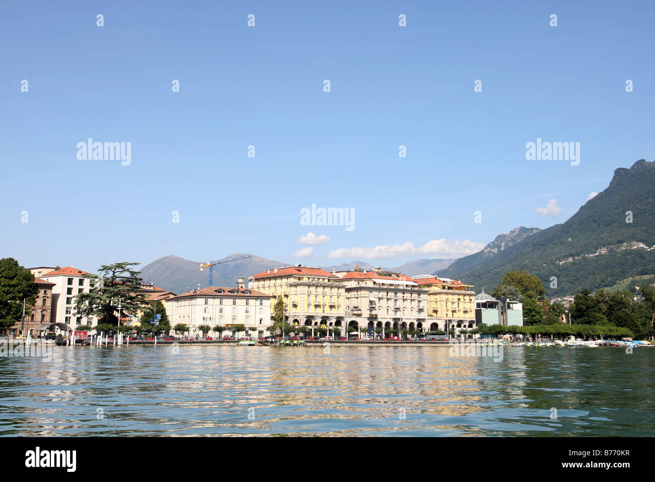 Kanton tessin in der schweiz -Fotos und -Bildmaterial in hoher ...