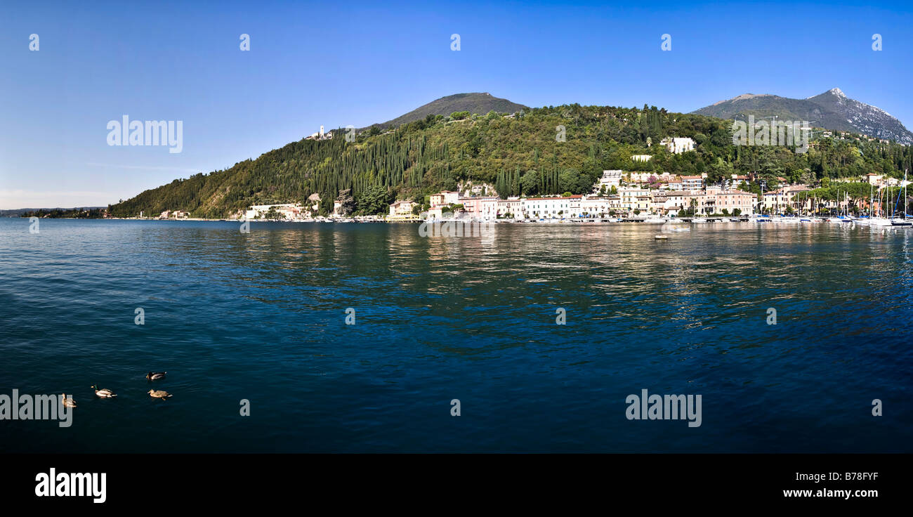 Di gardone riviera -Fotos und -Bildmaterial in hoher Auflösung – Alamy