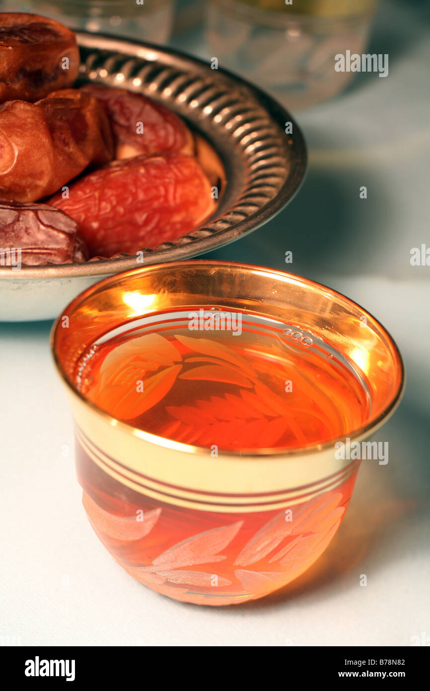 Eine traditionelle Begrüßung oder Ramadan Fastenbrechen Iftar Snack von ...