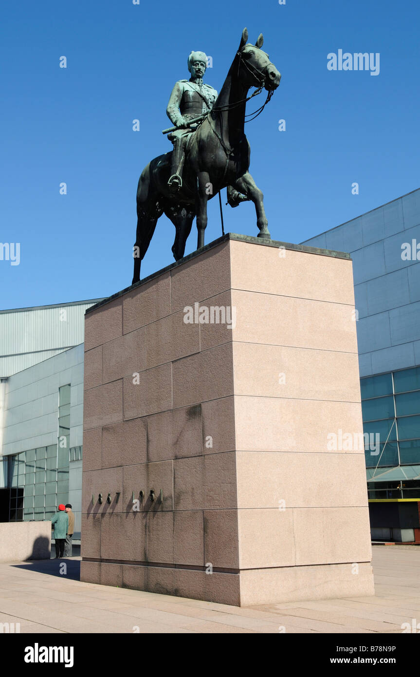 Mannerheim statue helsinki finland -Fotos und -Bildmaterial in hoher ...