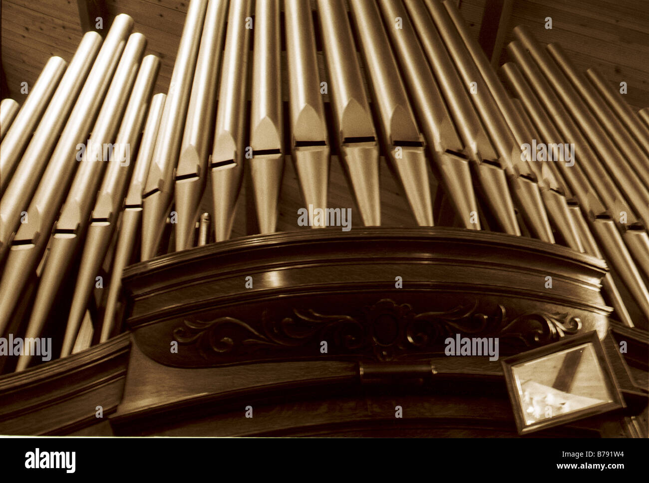 Gigantische orgel -Fotos und -Bildmaterial in hoher Auflösung – Alamy