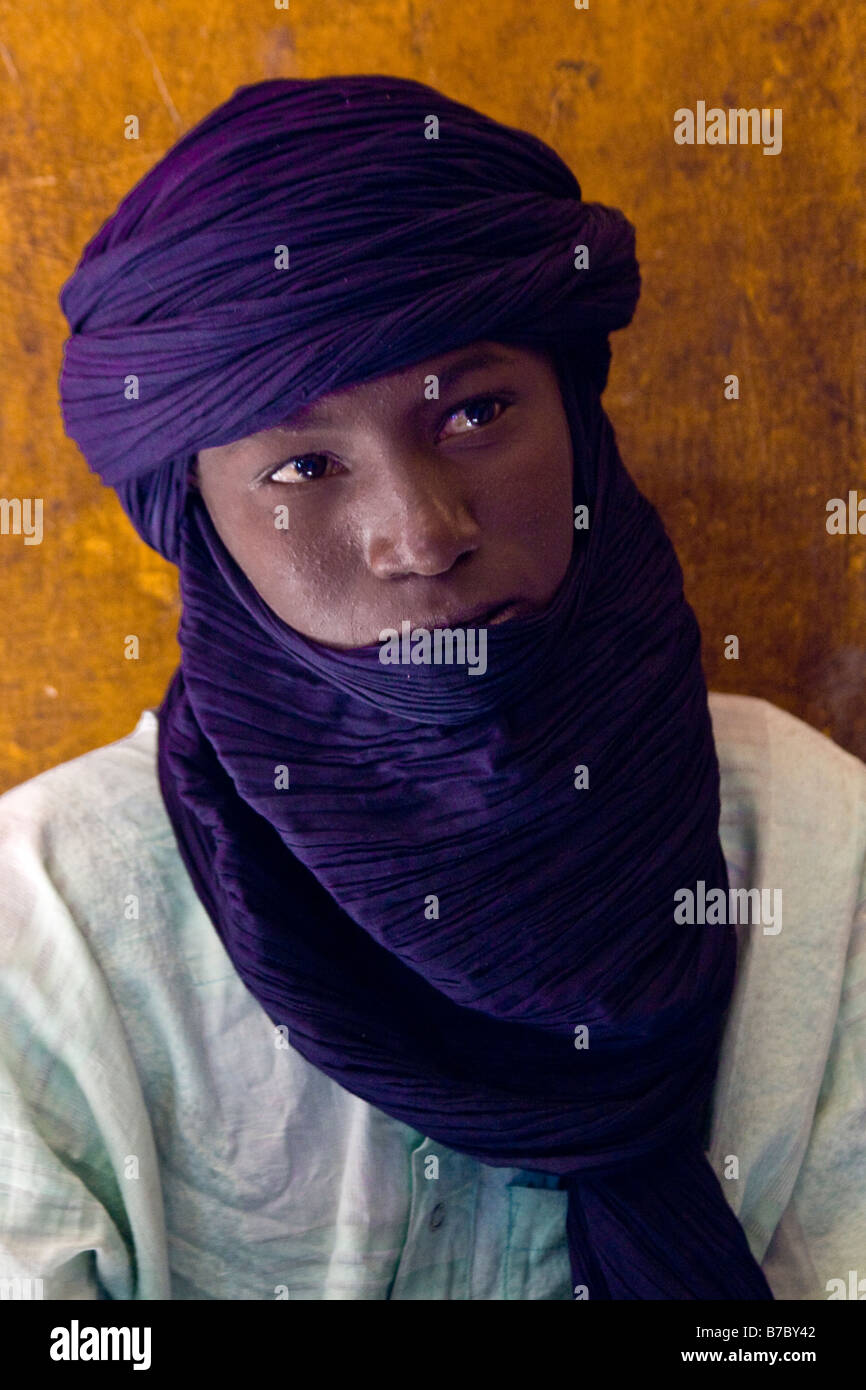 Mali tuareg portrait turban -Fotos und -Bildmaterial in hoher Auflösung ...