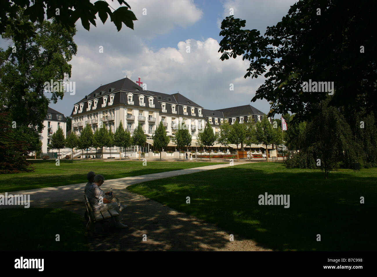 Bad pyrmont kurpark -Fotos und -Bildmaterial in hoher Auflösung – Alamy