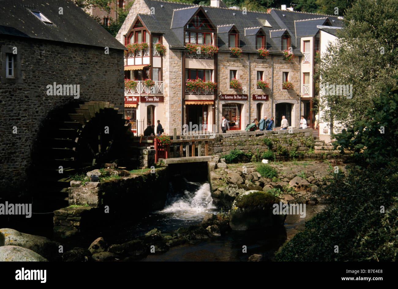 Zusammenhang mit Kunstschule Millhouse Rad Häuser Stream PONT-AVEN ...