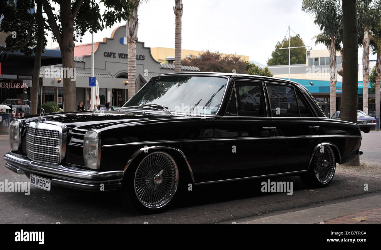 Mercedes benz old -Fotos und -Bildmaterial in hoher Auflösung – Alamy
