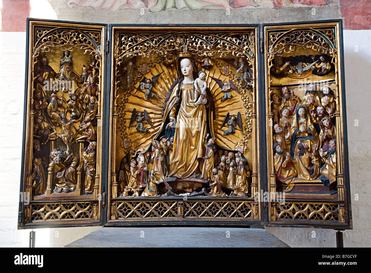 Die jungfrau mit dem kind -Fotos und -Bildmaterial in hoher Auflösung – Alamy