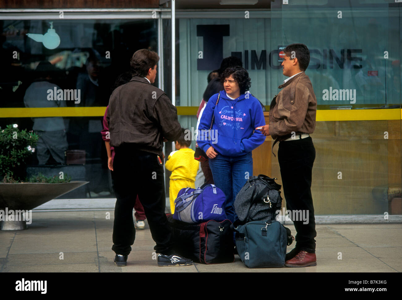 Peruanische männer -Fotos und -Bildmaterial in hoher Auflösung – Alamy