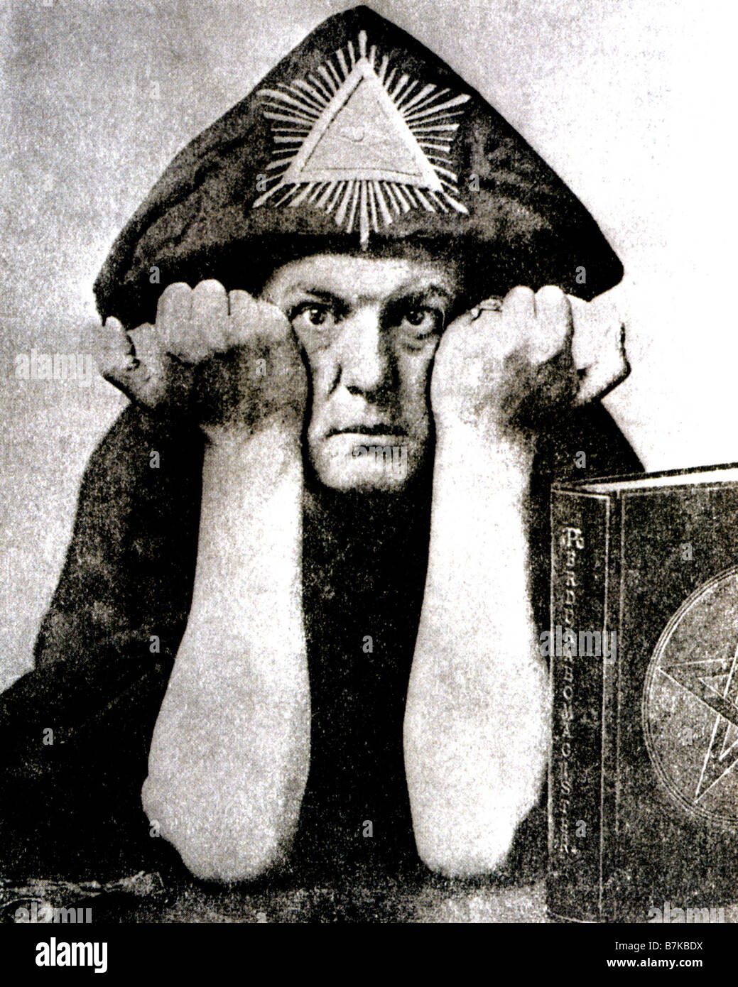 ALEISTER CROWLEY, englischer Schriftsteller und Magier 1875-1947 ...