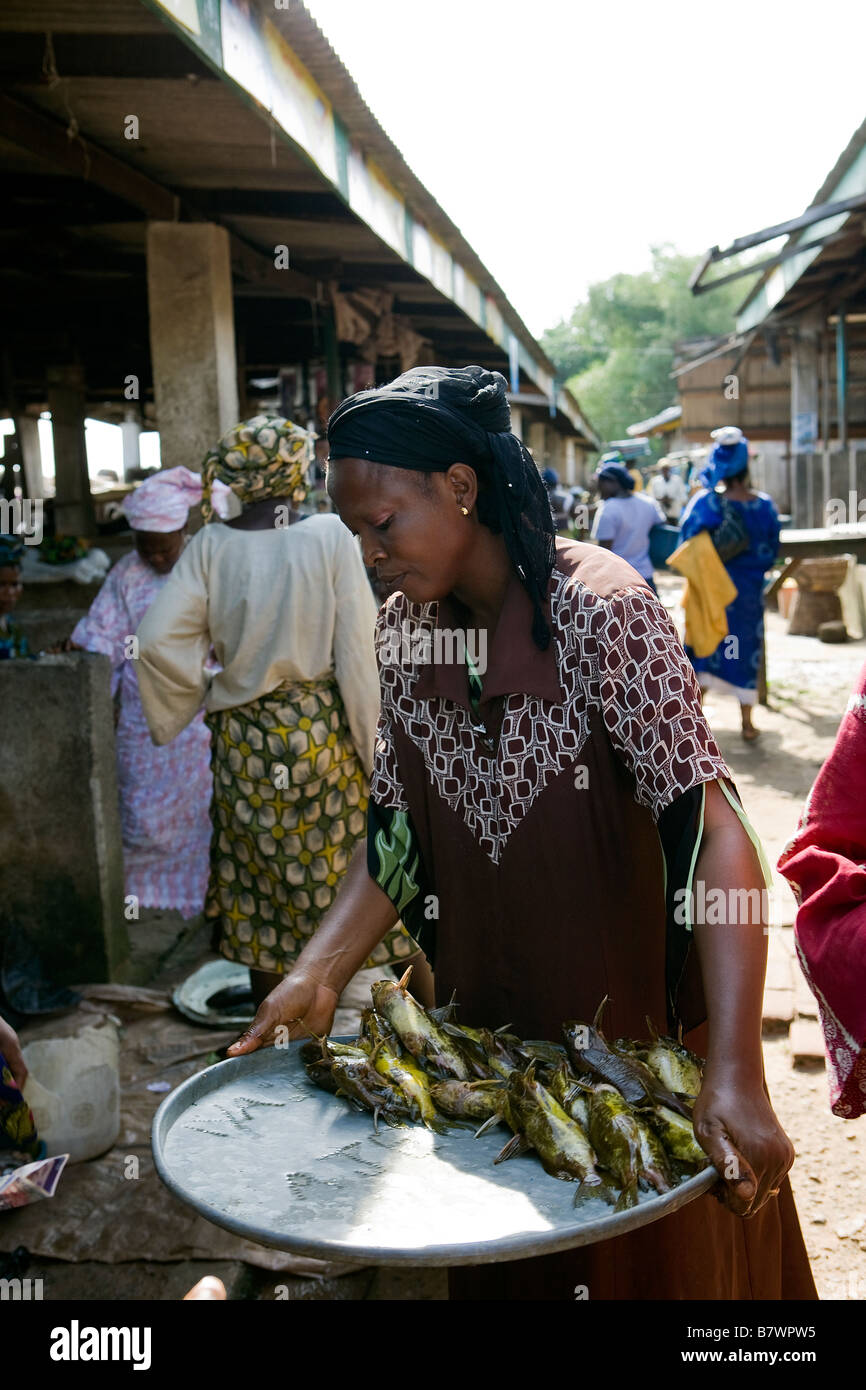 Lagos Fish Market Stockfotos und -bilder Kaufen - Alamy