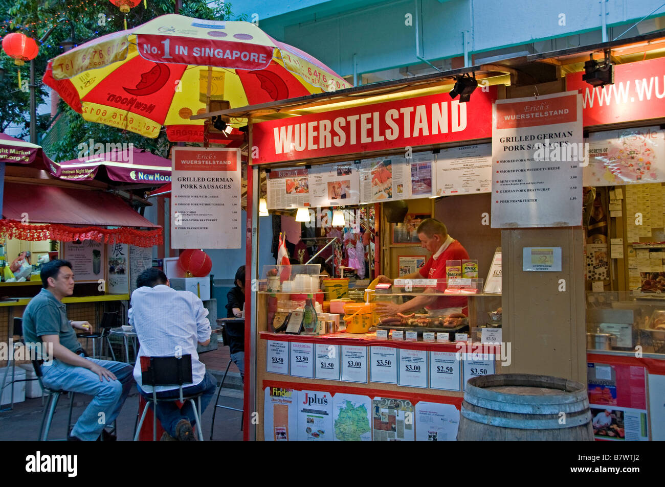 Germany market wurst -Fotos und -Bildmaterial in hoher Auflösung – Alamy