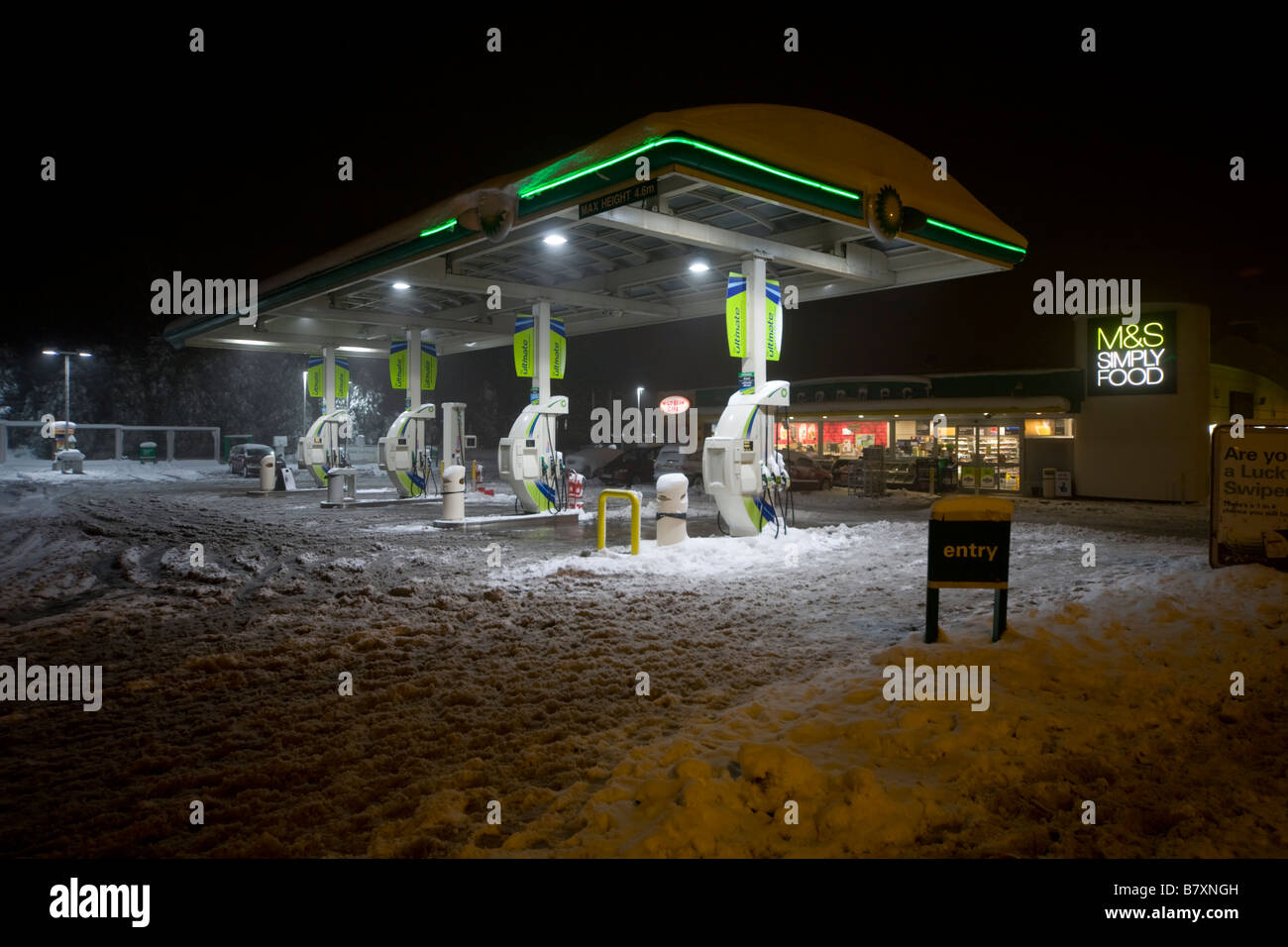 Schne Billig Tanken Nrnberg Fotos