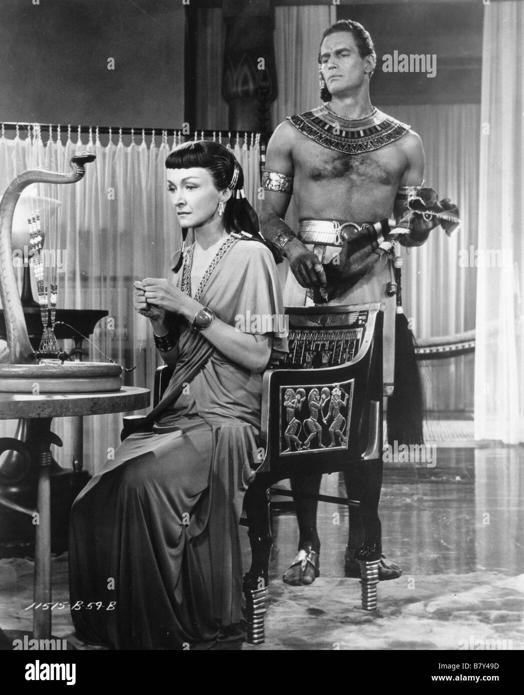 Die Zehn Gebote Jahr: 1956 Regie: Cecil B DeMille Nina Foch, Charlton ...