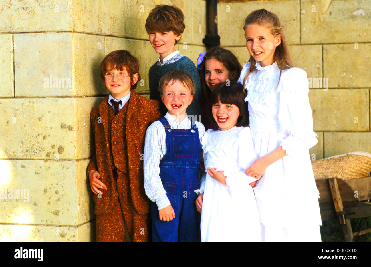 Nanny McPhee Jahr: 2005 USA/Großbritannien Raphael Coleman, Thomas ...