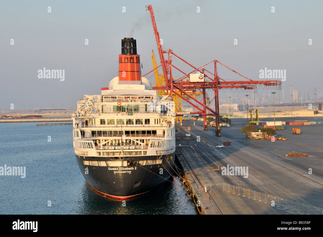 Kreuzfahrtschiff bilder -Fotos und -Bildmaterial in hoher Auflösung – Alamy