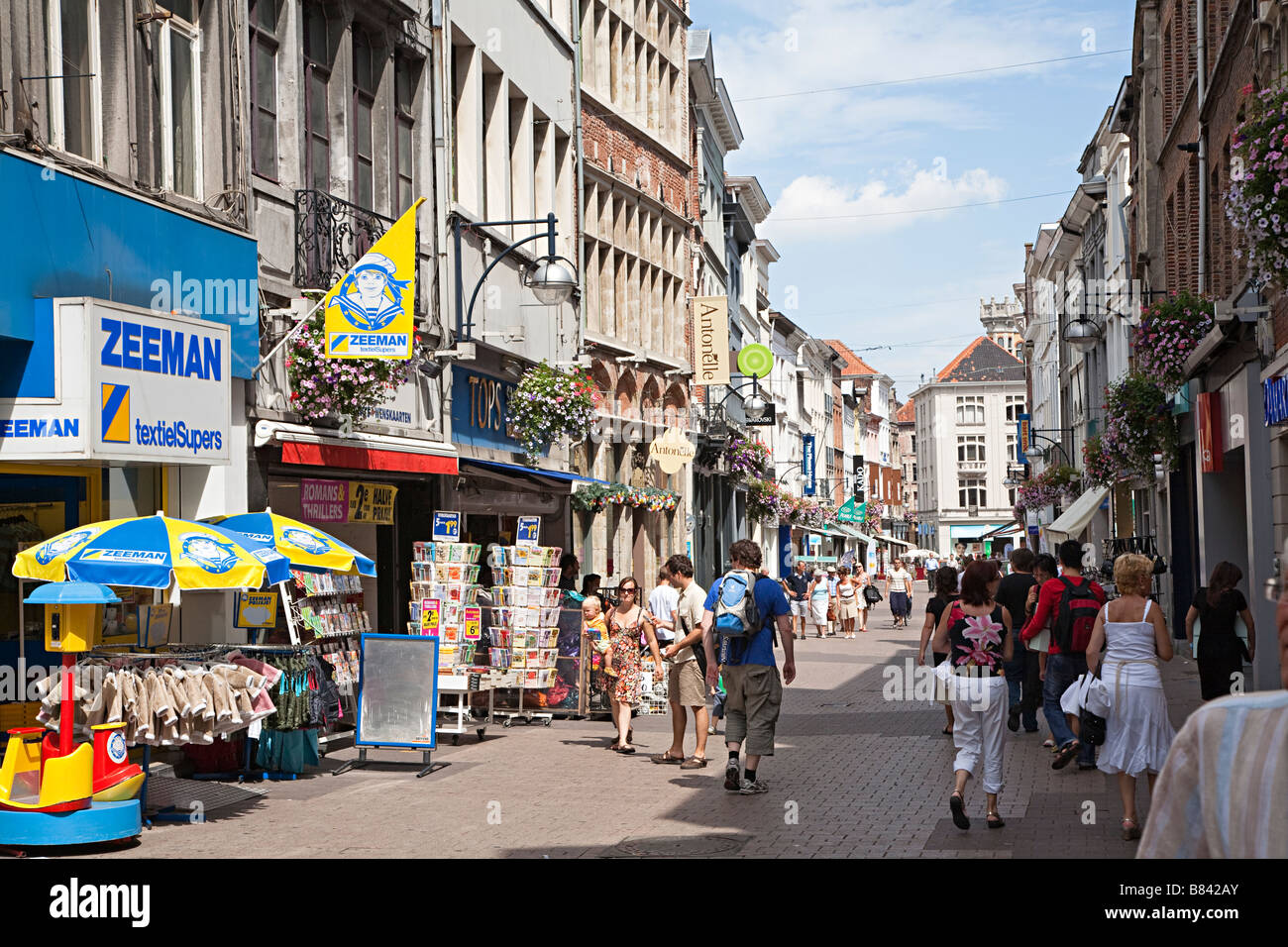 Shopping street Gent Belgien Stockfotografie - Alamy