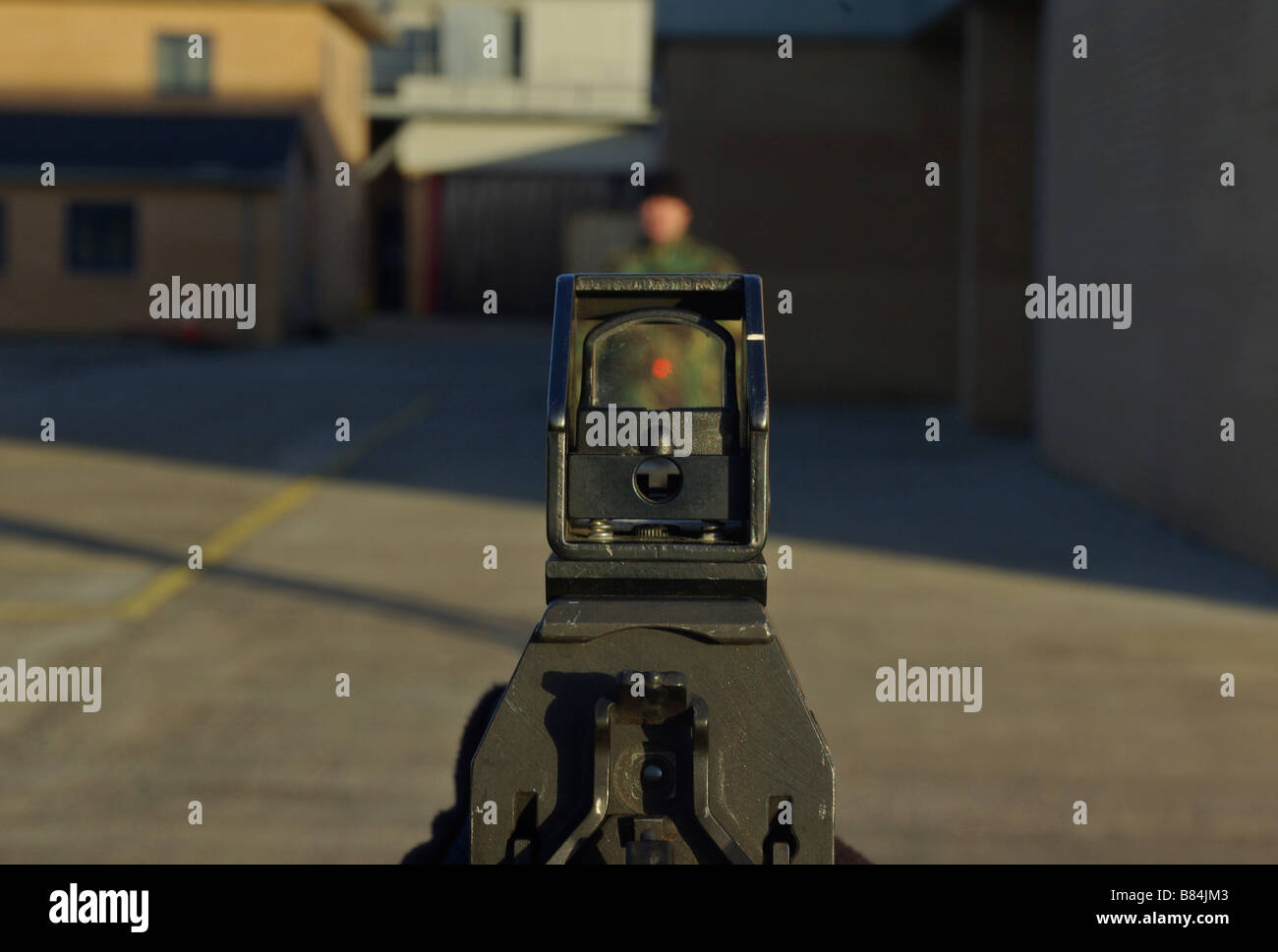 Baton gun -Fotos und -Bildmaterial in hoher Auflösung – Alamy