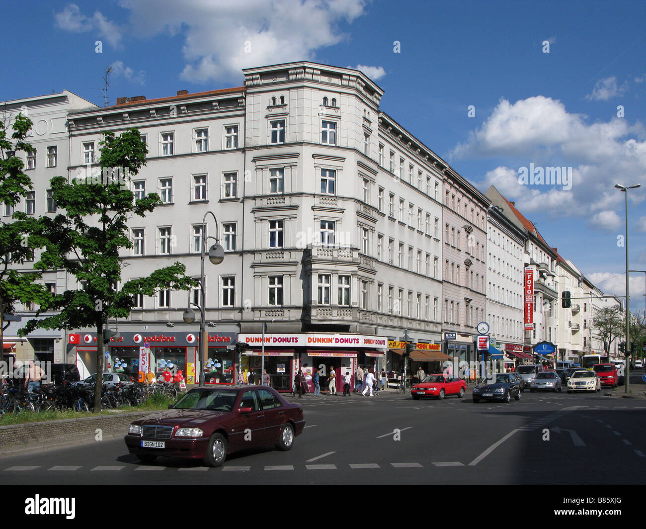 Karl marx straße neukölln -Fotos und -Bildmaterial in hoher Auflösung ...