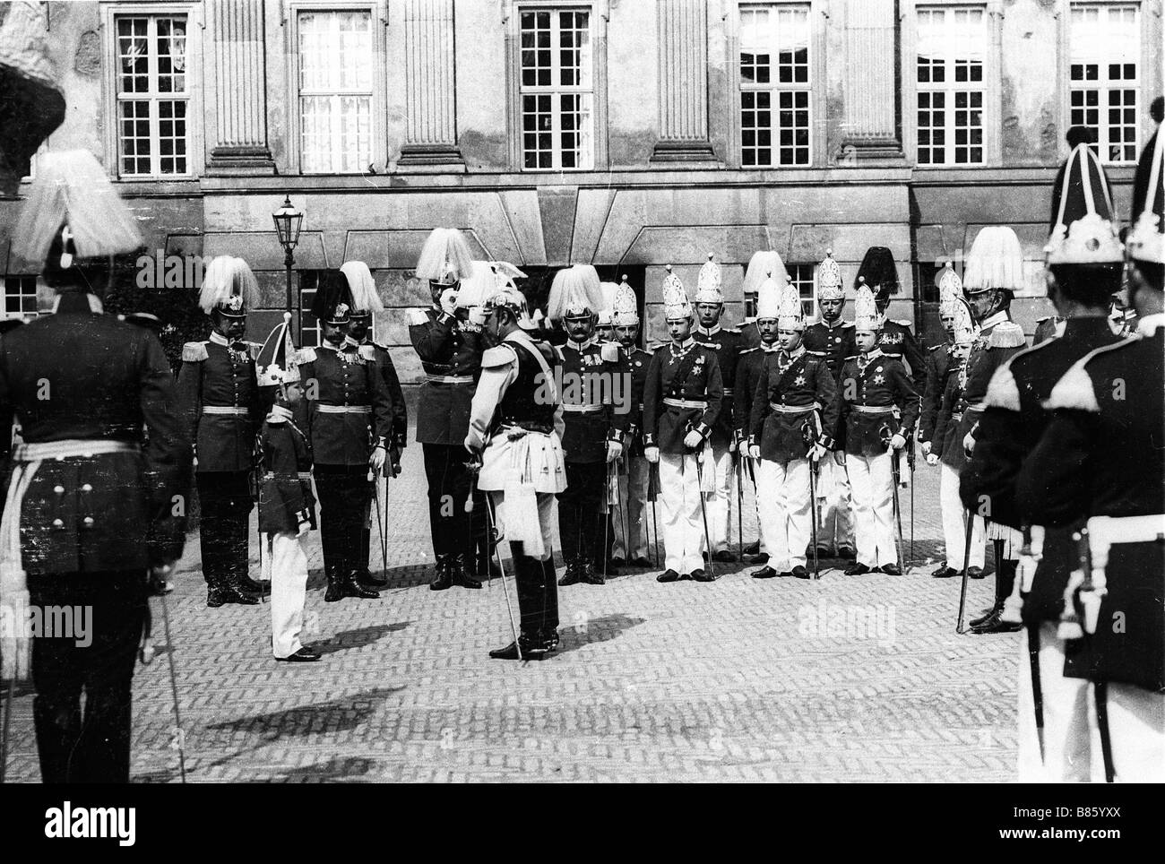 Kaiser wilhelm ii nennt seinen sohn -Fotos und -Bildmaterial in hoher ...