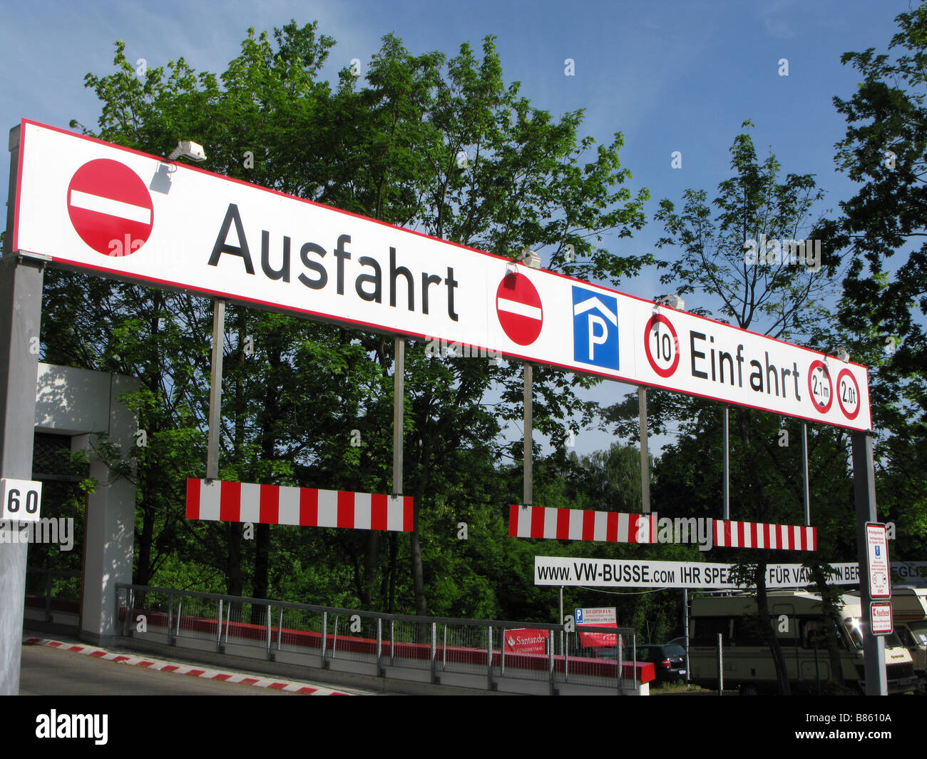 Ausfahrt Schild Ausfahrt Schild Deutschland Stockfotos und -bilder ...