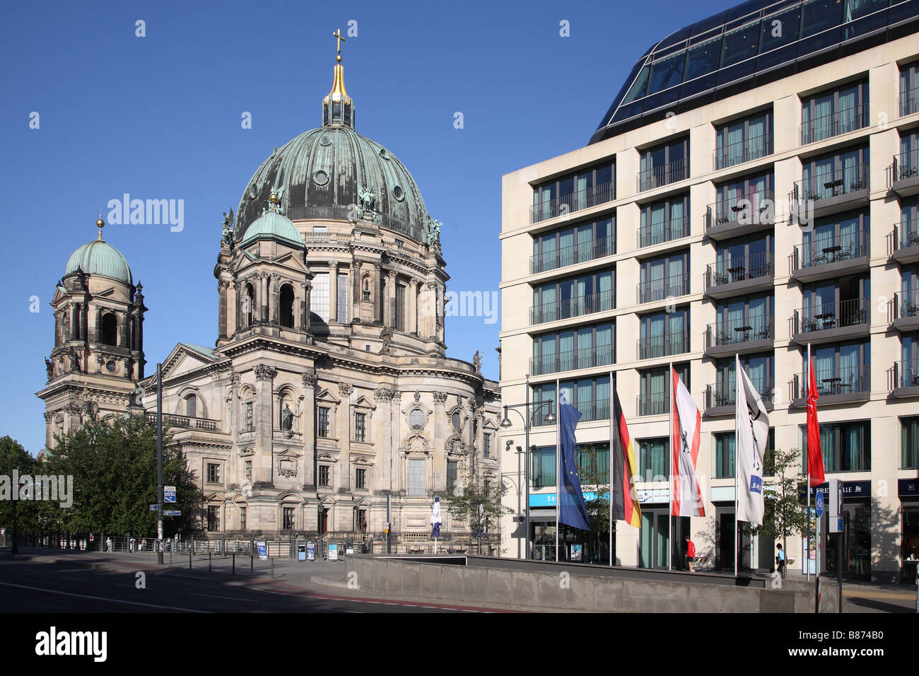 Dom aquaree -Fotos und -Bildmaterial in hoher Auflösung – Alamy