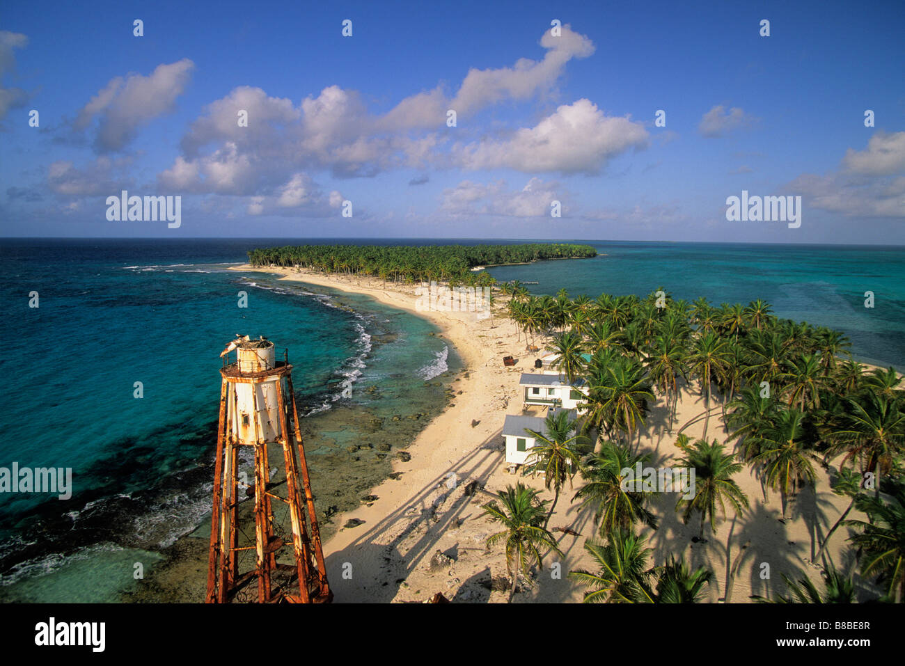 Sunrise Lighthouse Reef, Half Moon Caye, World Heritage Site, Belize ...