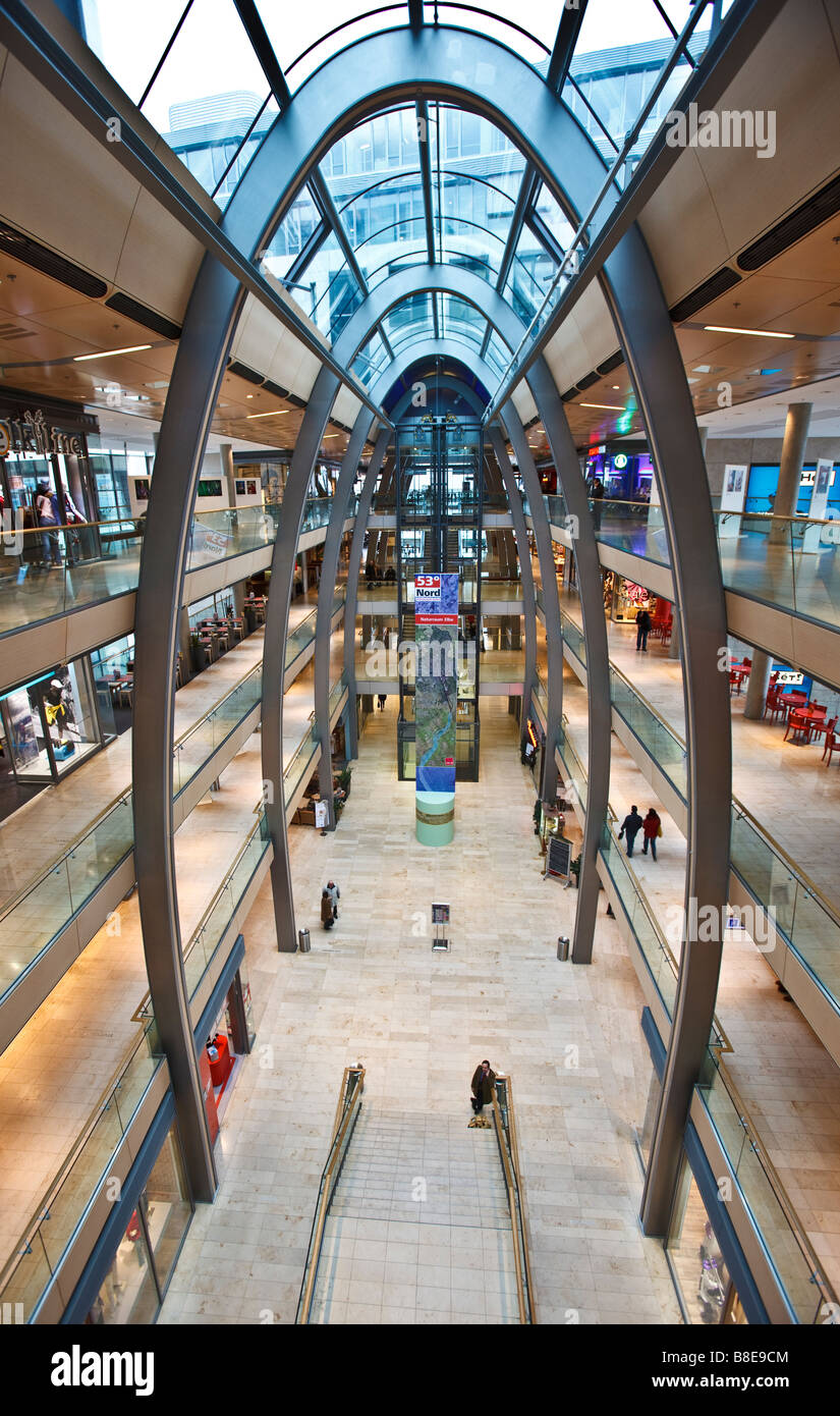 Europa Passage Shopping Center Hamburg Stockfotos und -bilder Kaufen ...