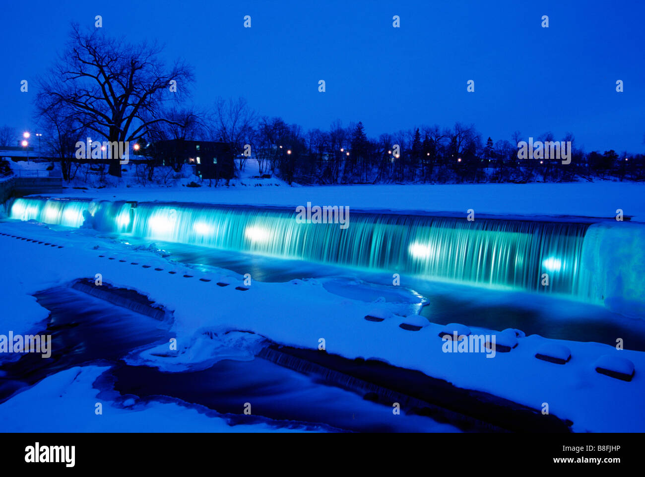 Rum river dam -Fotos und -Bildmaterial in hoher Auflösung – Alamy