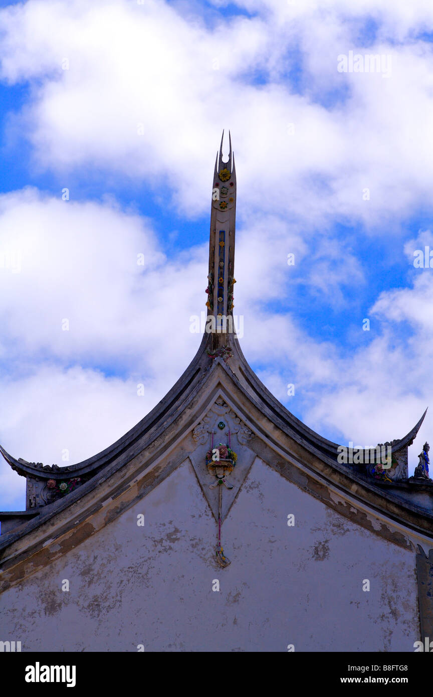 Traufe des hauses -Fotos und -Bildmaterial in hoher Auflösung – Alamy