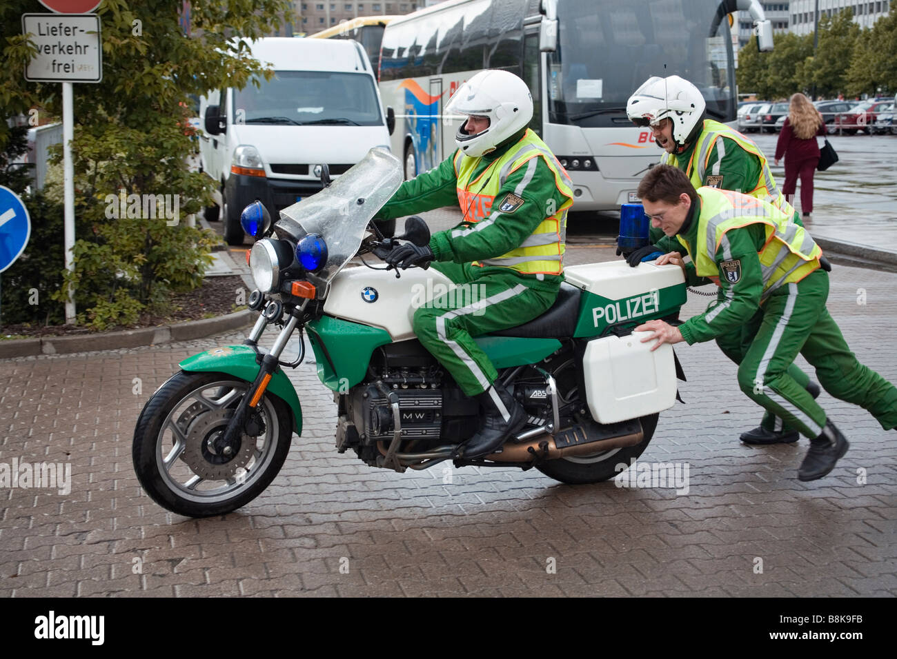 Police Cop Motorcycle Polizei Stockfotos & Police Cop Motorcycle ...