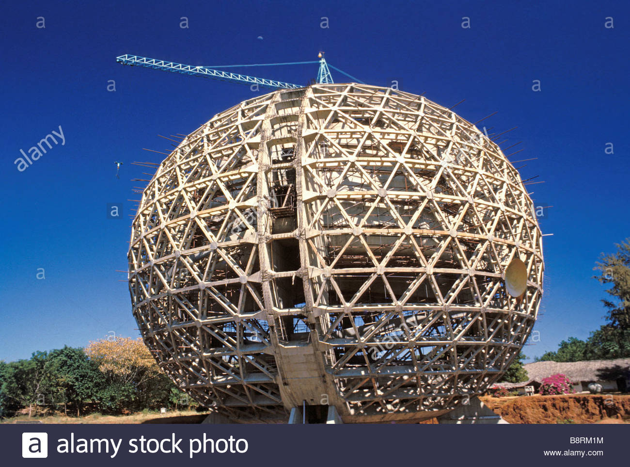 Matrimandir Construction Auroville Pondicherry Stockfotos & Matrimandir ...