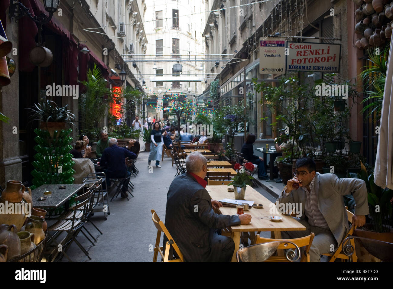 Nevizade istanbul -Fotos und -Bildmaterial in hoher Auflösung – Alamy