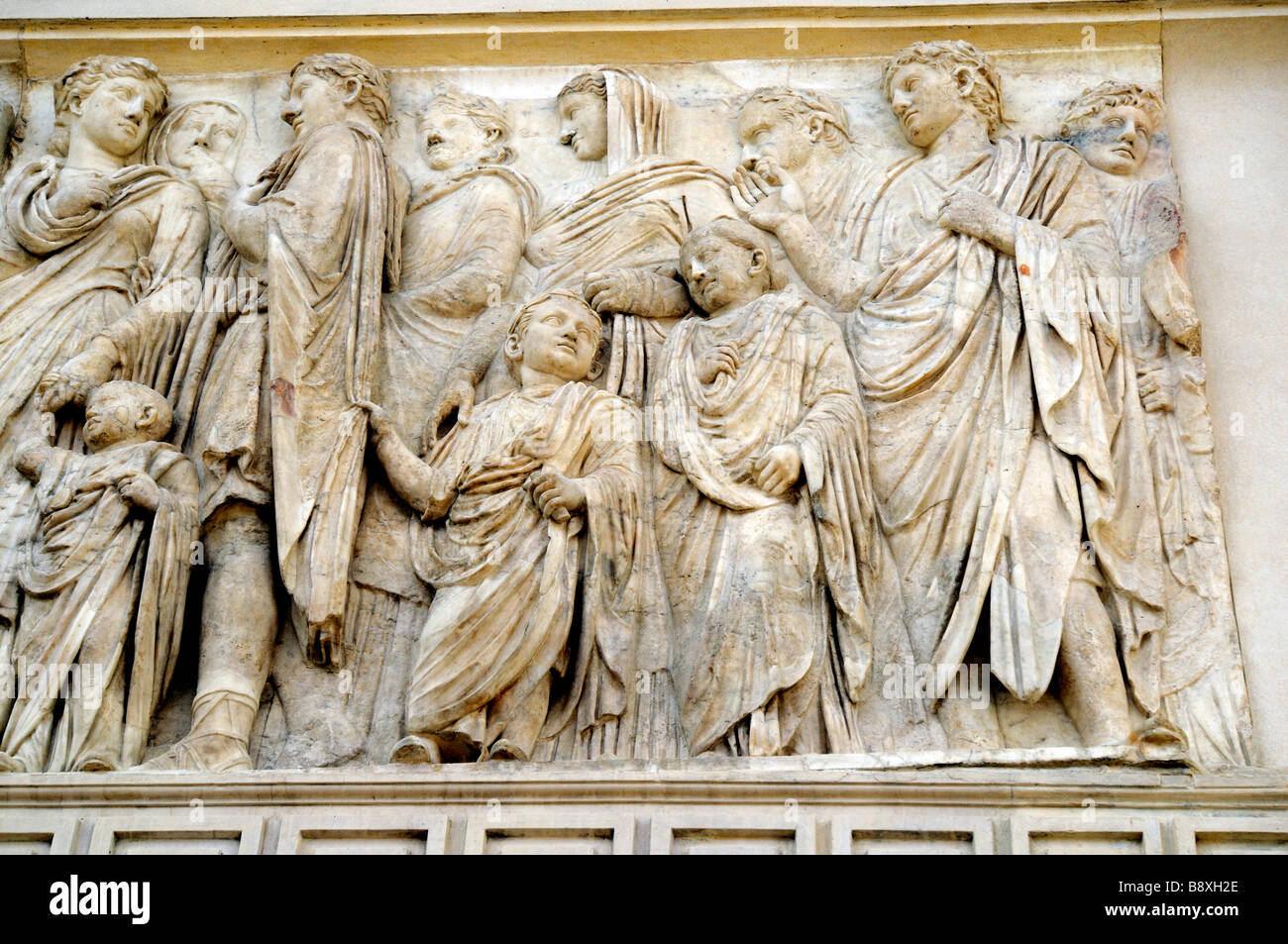 Der triumph augustus caesar -Fotos und -Bildmaterial in hoher Auflösung ...