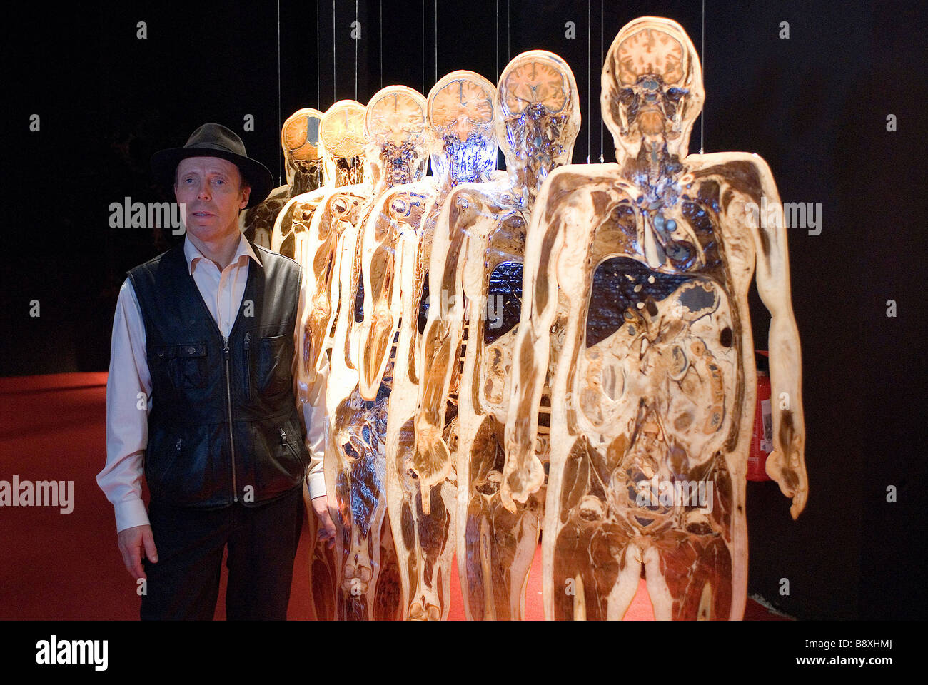 My Fathers World Books Gunther Von Hagens And Body Worlds Part 1: The ...