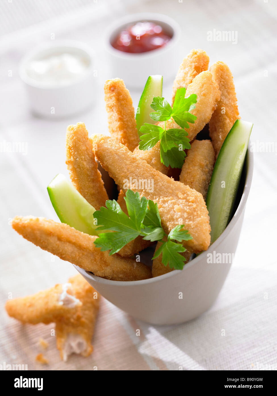 Schüssel goujon -Fotos und -Bildmaterial in hoher Auflösung – Alamy