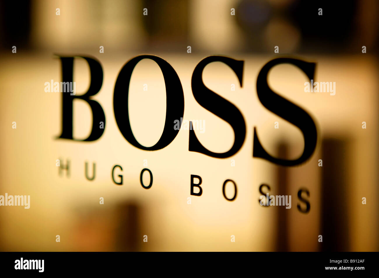 Hugo boss -Fotos und -Bildmaterial in hoher Auflösung – Alamy