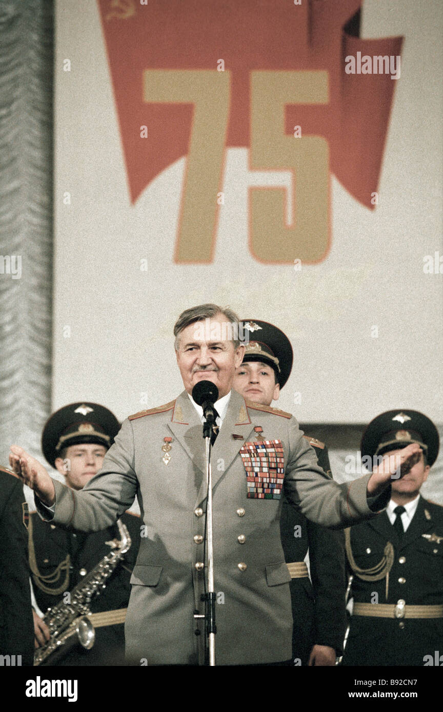 Hero Soviet Union Army General Stockfotos und -bilder Kaufen - Alamy