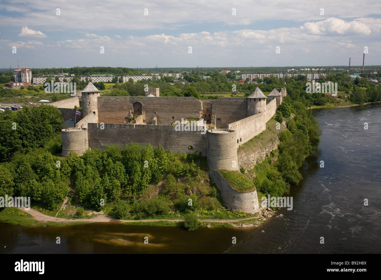 Festung von ivangorod -Fotos und -Bildmaterial in hoher Auflösung – Alamy