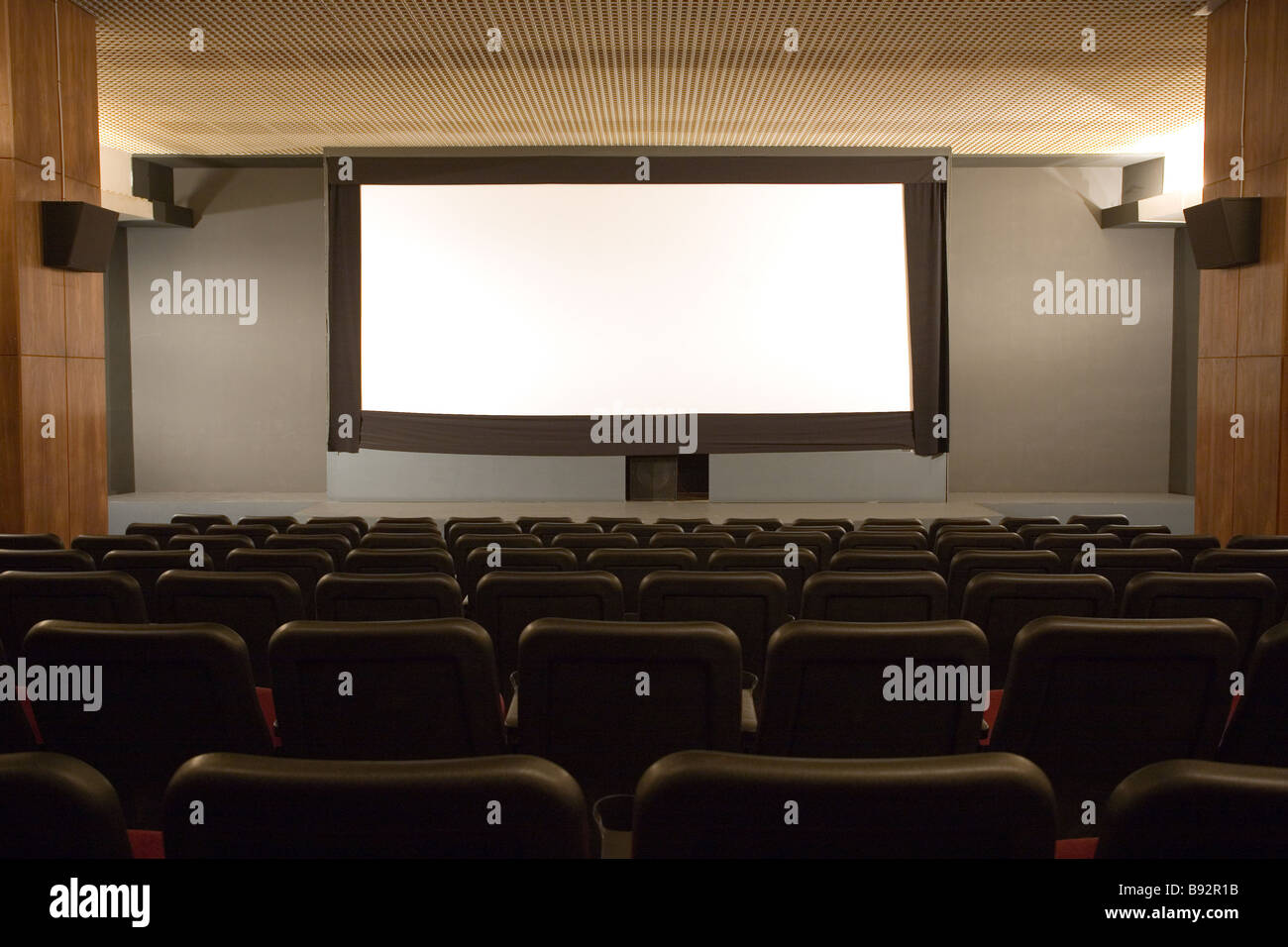 Kino leinwand -Fotos und -Bildmaterial in hoher Auflösung – Alamy