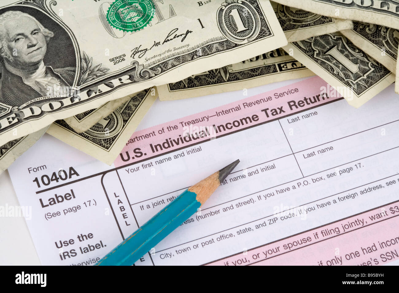 Tax forms -Fotos und -Bildmaterial in hoher Auflösung – Alamy