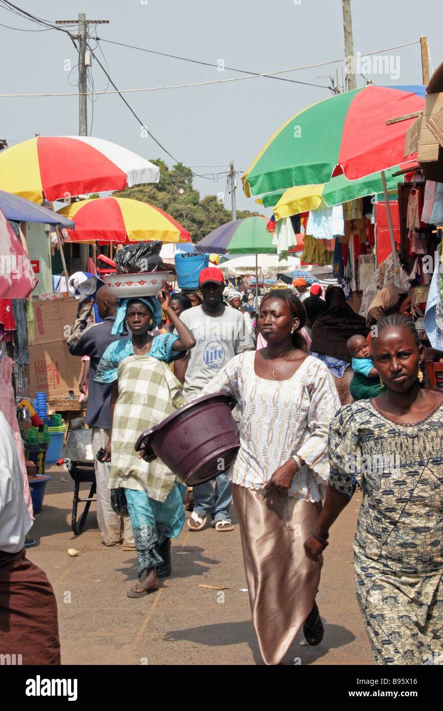 Serekunda Market Gambia Stockfotos & Serekunda Market Gambia Bilder - Alamy