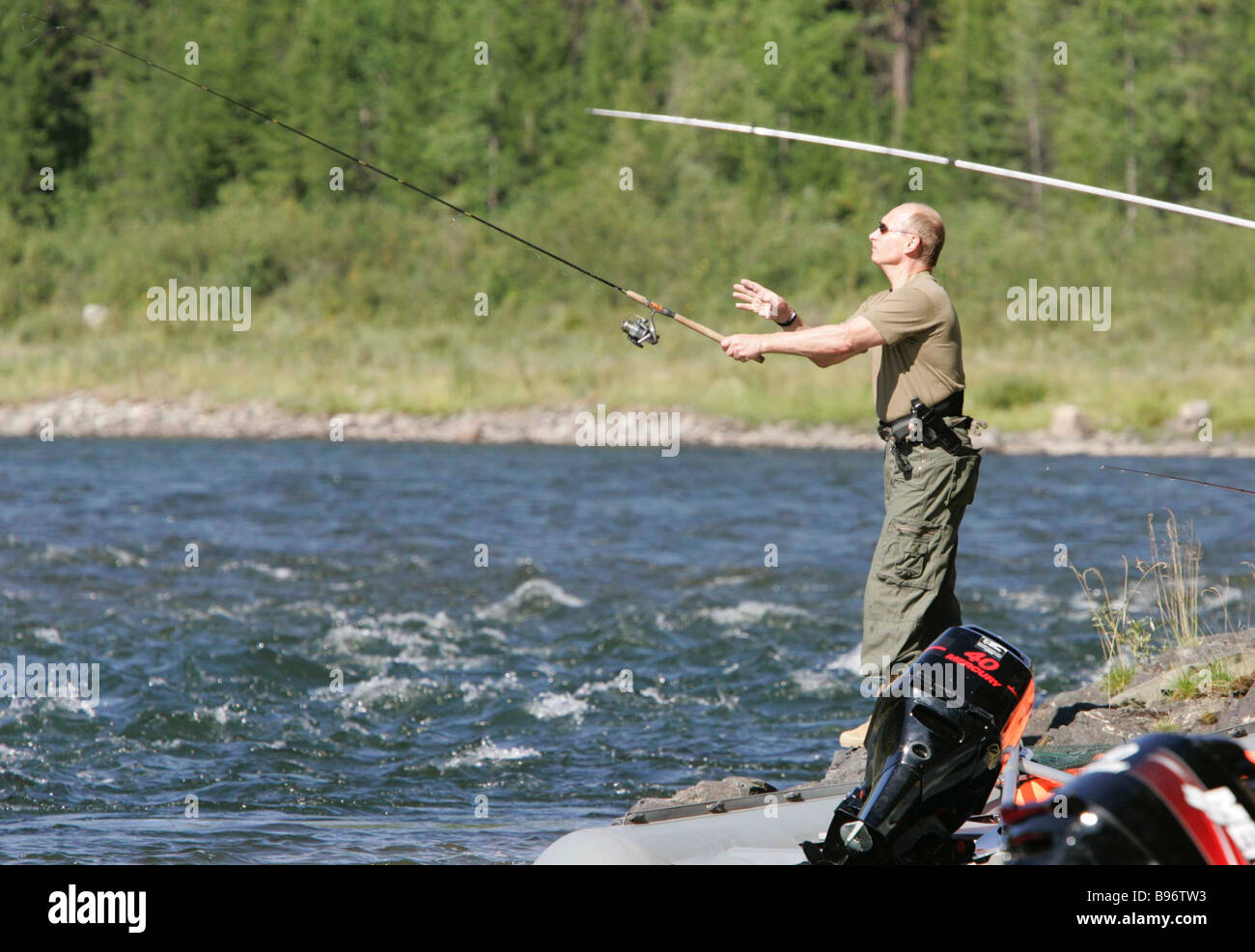 Russian President Vladimir Putin Fishing Stockfotos und -bilder Kaufen ...