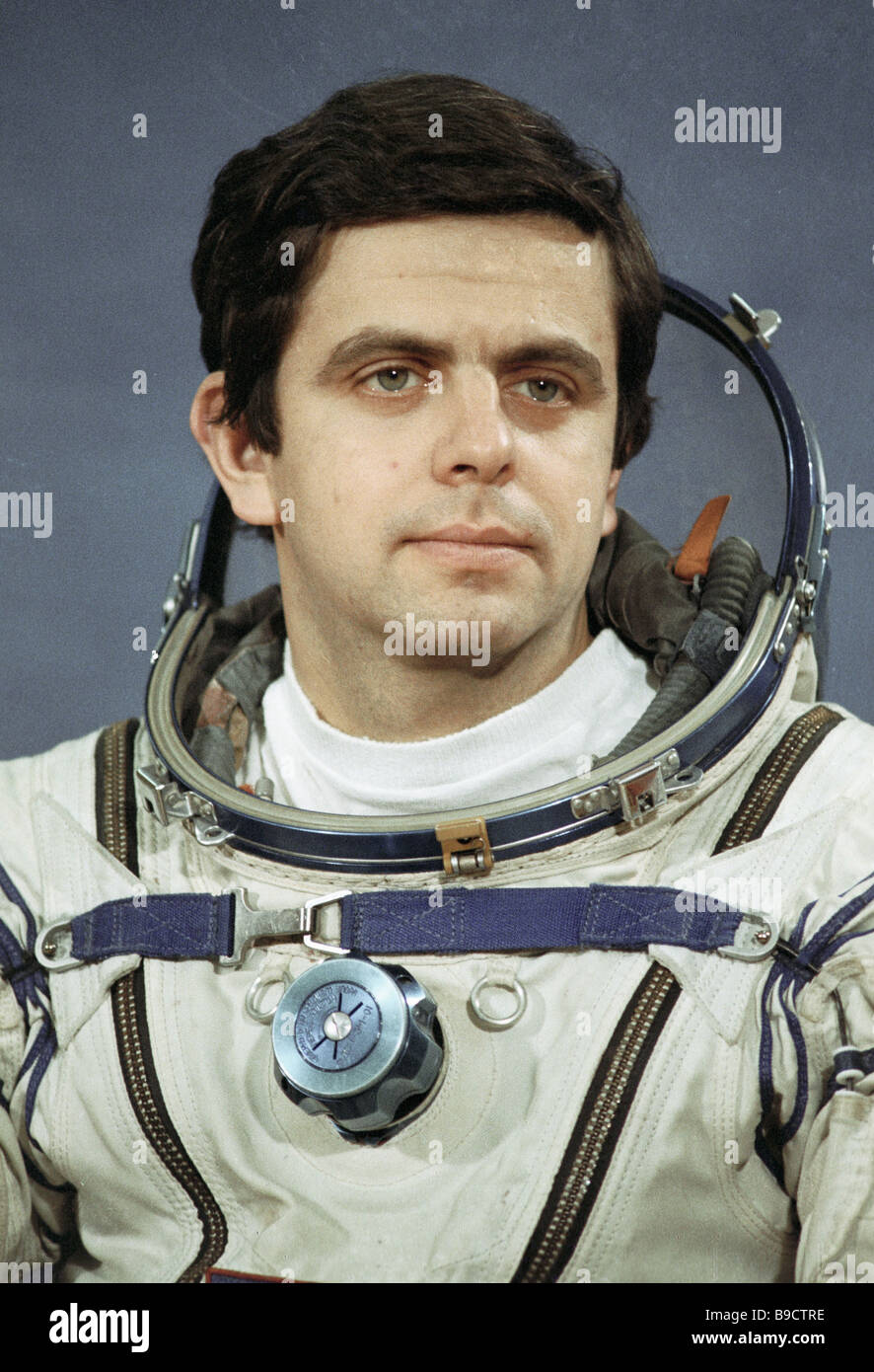 Vladimir Solovyov Stockfotos & Vladimir Solovyov Bilder - Alamy