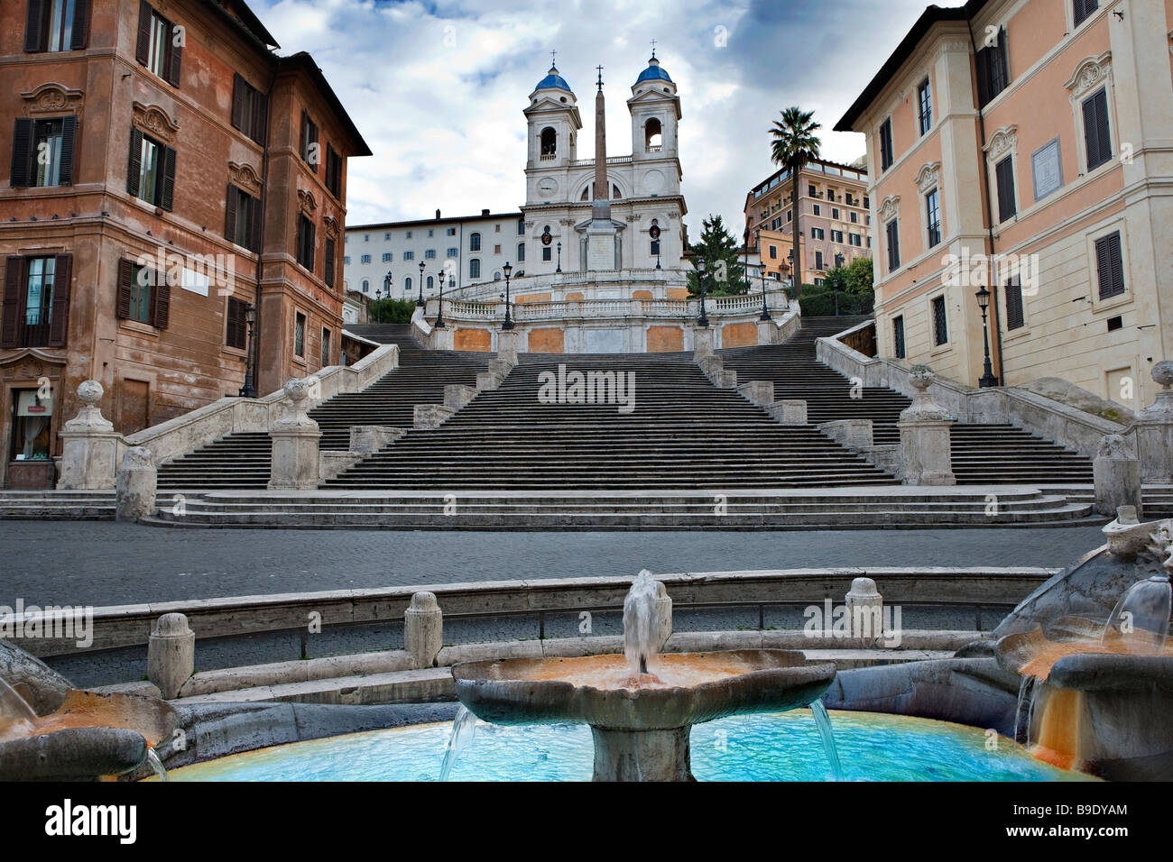 Spanische Treppe, Piazza di Spagna, Bernini Brunnen Barcaccia Rom ...