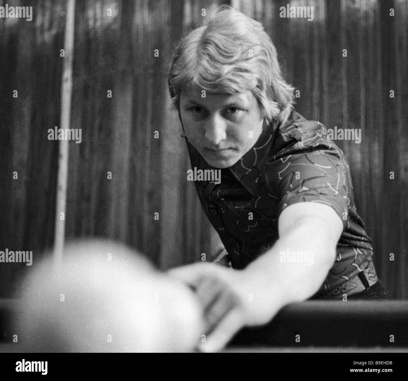 Verdiente Meister des Sports und Torwart des sowjetischen Eishockey ...