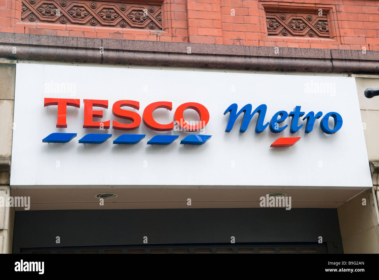 Tesco metro manchester -Fotos und -Bildmaterial in hoher Auflösung – Alamy