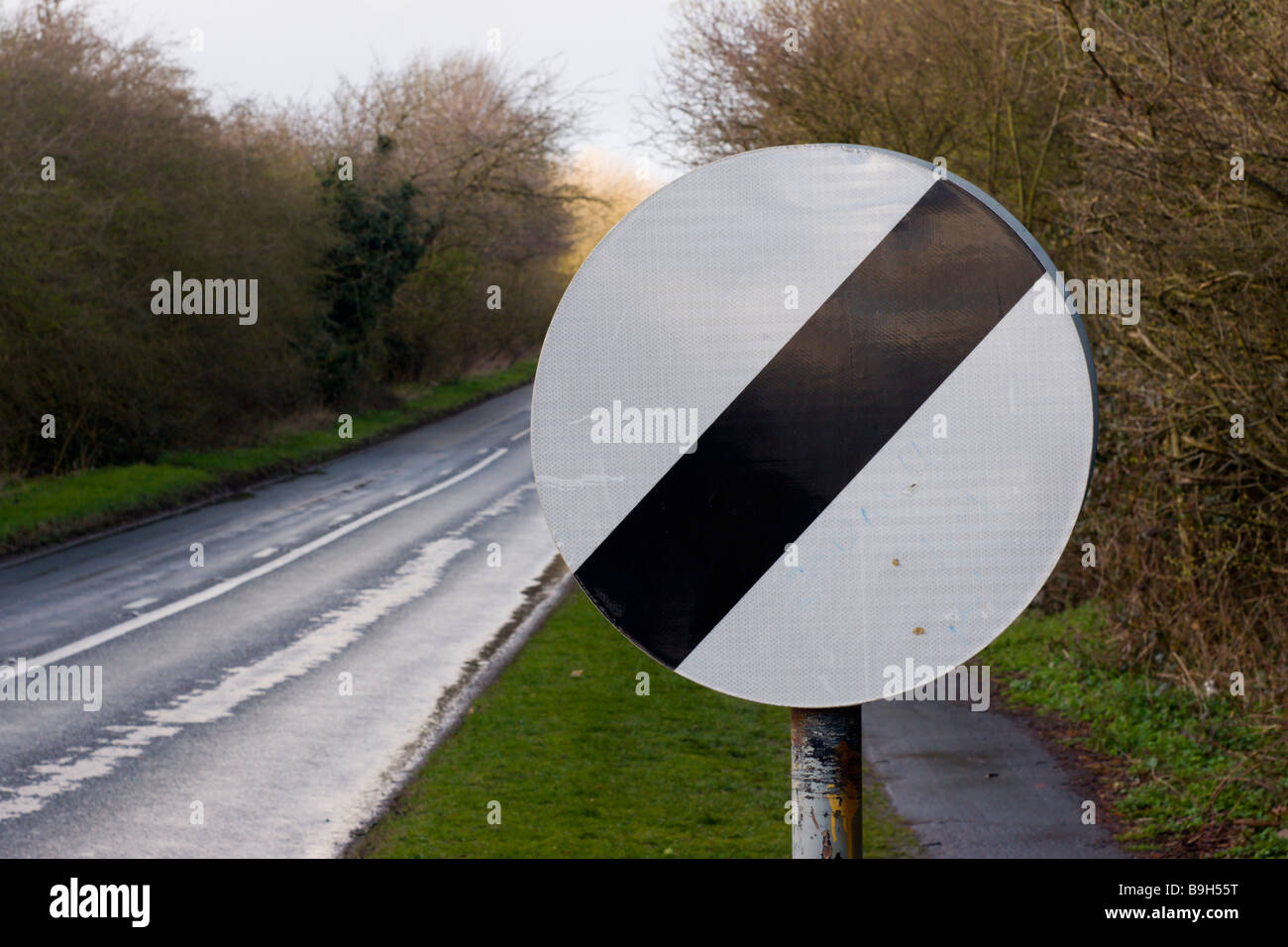 Nationales höchstgeschwindigkeitszeichen -Fotos und -Bildmaterial in ...