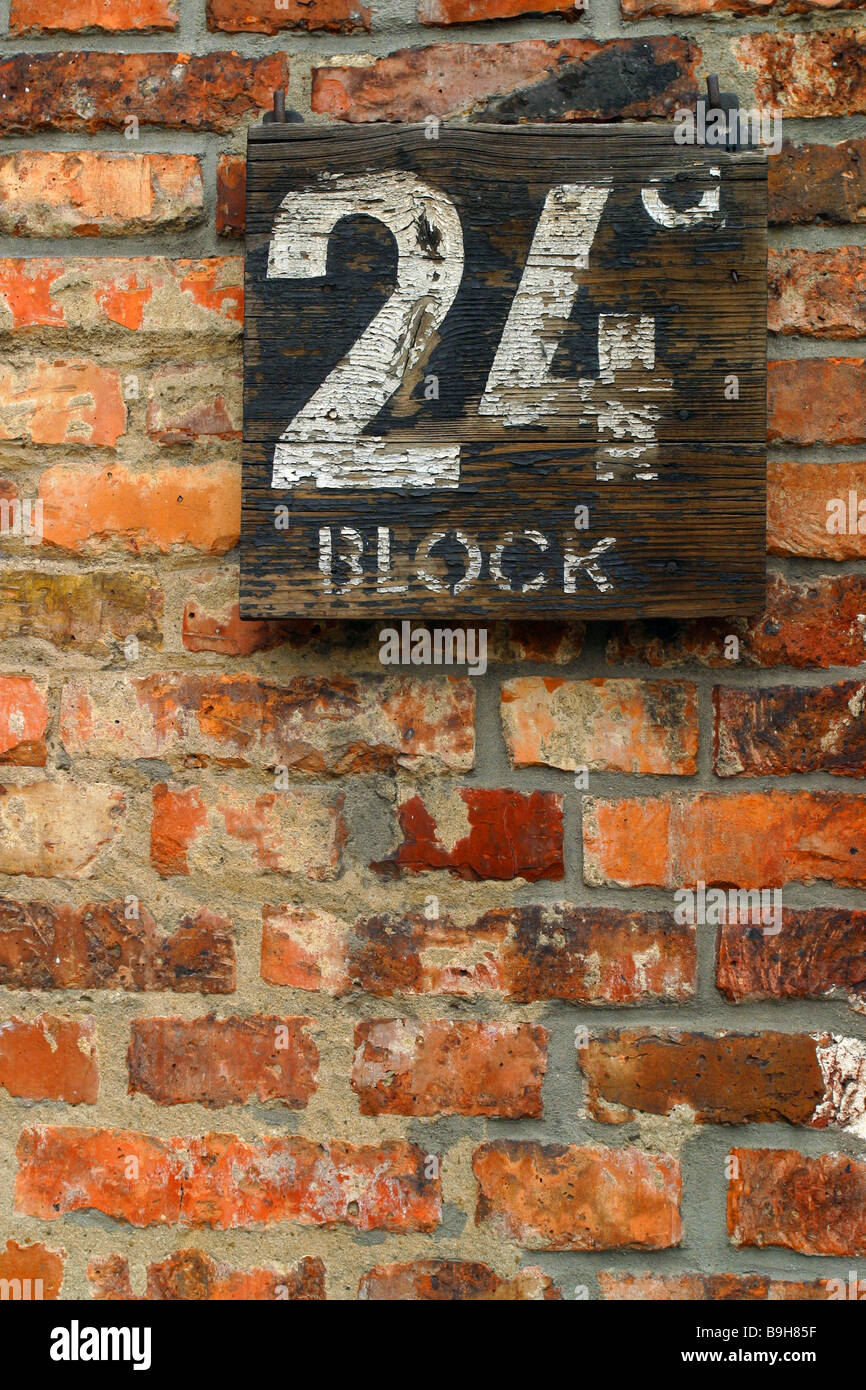 Block 24 -Fotos und -Bildmaterial in hoher Auflösung – Alamy