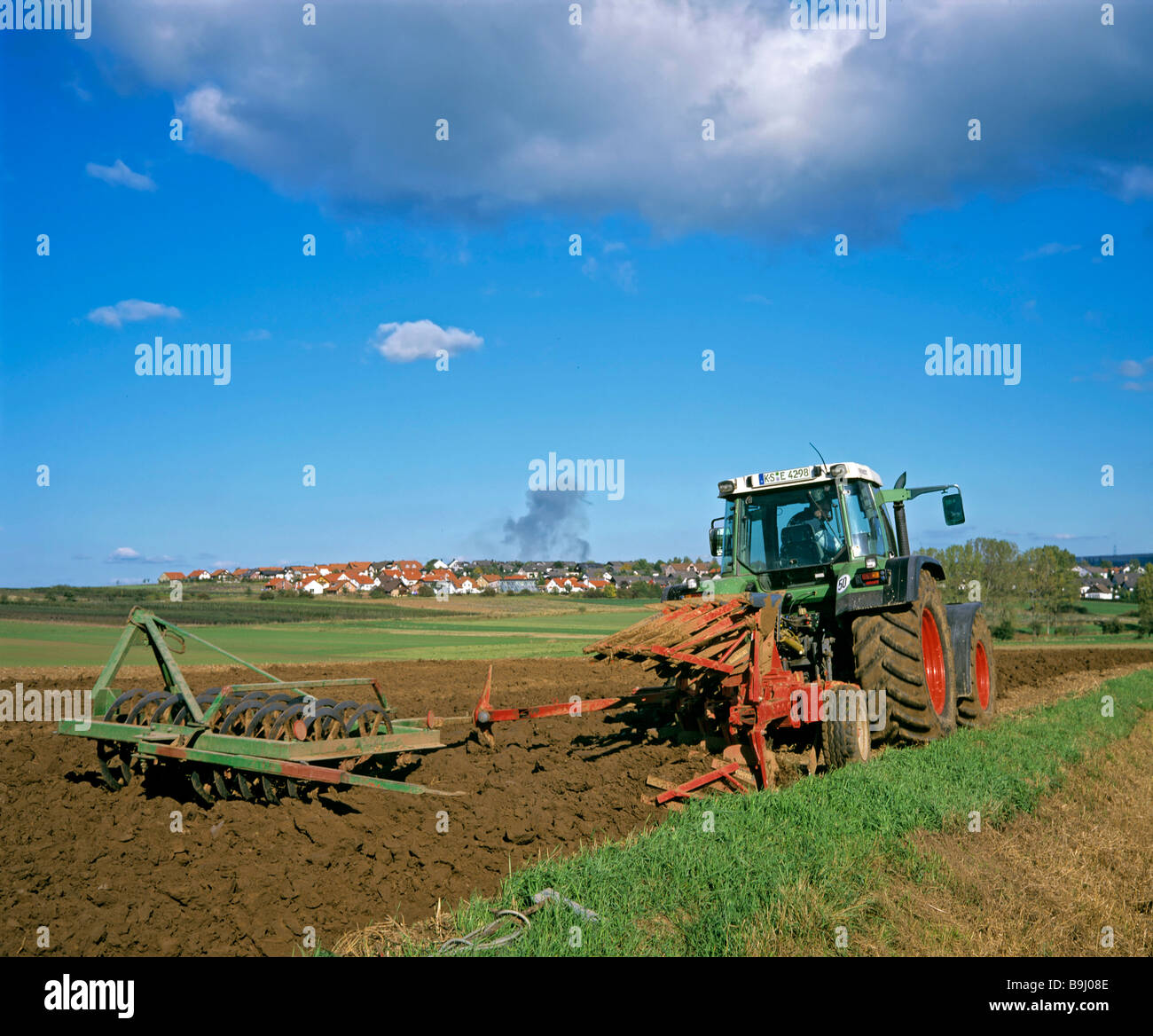 Striegel landwirtschaft -Fotos und -Bildmaterial in hoher Auflösung – Alamy