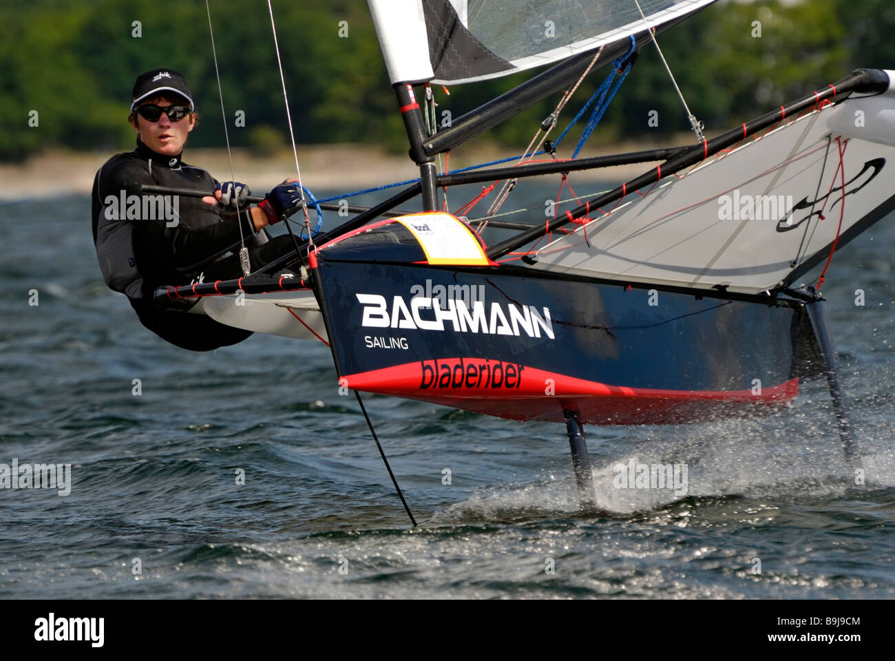 Segler bei Regatta Segelboot Kategorie International Moth Class ab ...