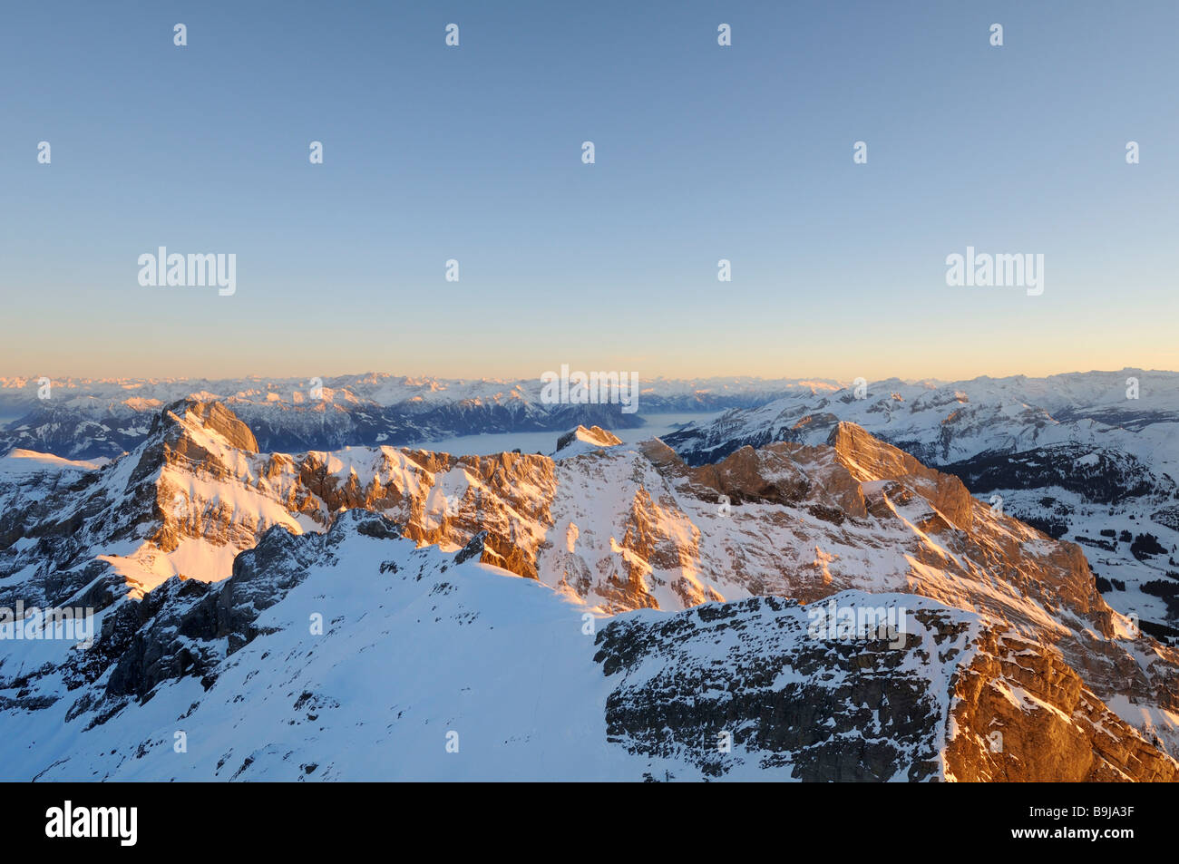 Altmann Switzerland Appenzell Appenzell Innerrhoden Stockfotos und ...